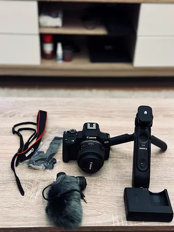 Classifieds: Canon EOS R50 with the 18–45mm kit lens - Barely used ...