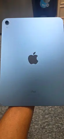Classifieds: Apple iPad 10th Generation 64GB (boxed) - Wi‑Fi | dubizzle ...