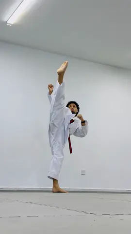 Community: Karate and kickboxing personal trainer | dubizzle