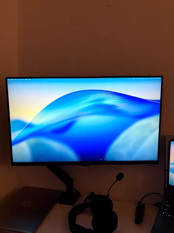 Classifieds: Samsung Odyssey G5 32 Inch Monitor with Adjustable Stand ...