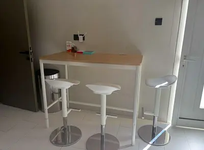 Classifieds: High Table with 3 bar stools | dubizzle Dubai