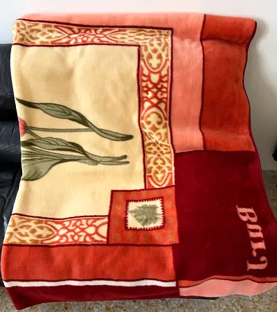 Classifieds: Soft floral patterned fleece blanket - excellent condition ...