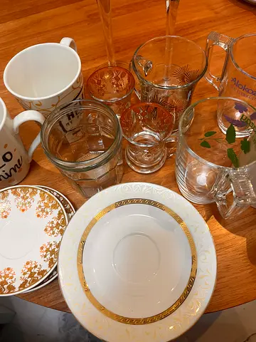 Classifieds: Drinkware set/Glassware collection | dubizzle Abu Dhabi