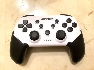 Classifieds: ANT Esports Wireless Game Controller - White (Good ...