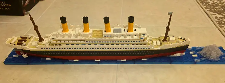 Classifieds: Large Detailed Titanic Building Block Model (assembled ...