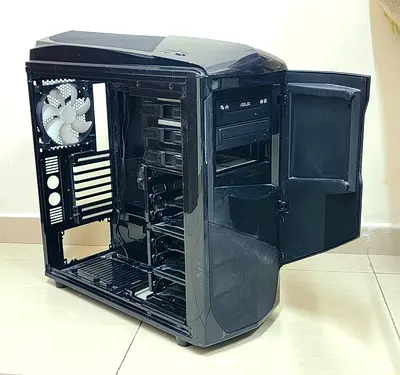 Classifieds: Nzxt Phantom 530 computer case | dubizzle Sharjah