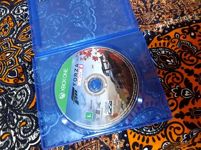 Classifieds: Forza horizon 4 ,xbox one cd | dubizzle Sharjah