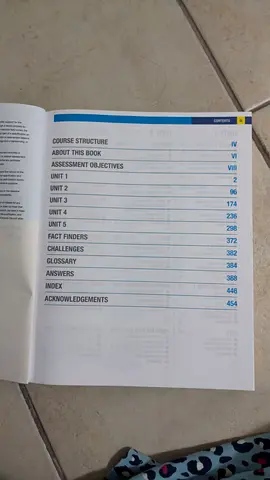 Classifieds: Igcse Pearson edexcel mathematic A (1 and 2) and revision ...