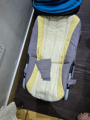 Classifieds: Lightweight baby rocker/bouncer in good used condition ...