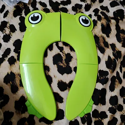 Classifieds: Portable Foldable Kids Toilet Training Seat (Cute Frog ...