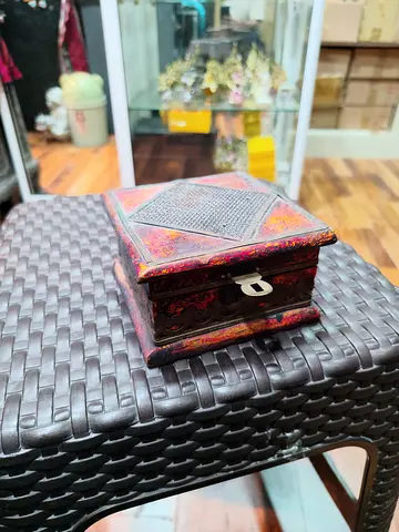 Classifieds: Small Vintage Hand-Painted Decorative Wooden Jewelry Box ...