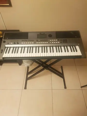 Classifieds: Yamaha PSR-E443 Portable Keyboard with Stand - Good ...