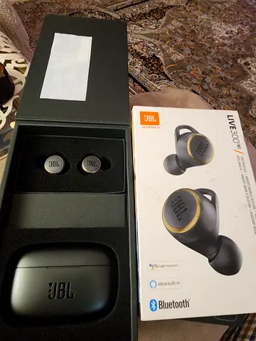 Classifieds: JBL LIVE 300TWS True Wireless In-ear Headphones with Voice ...