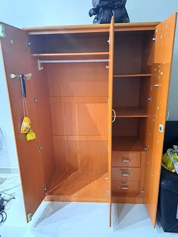 Classifieds: 1 Cupboard | dubizzle Sharjah