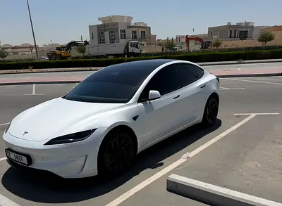 موتورات: 2024 Tesla Model 3 Performance | GCC Specs | Like New | دوبيزل دبي