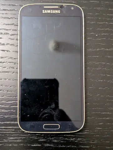 Classifieds: Samsung Galaxy S4 phone (used) - No Battery. sells as-is ...