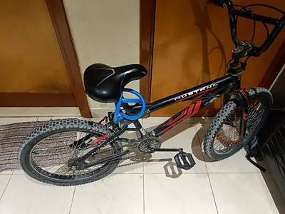 Classifieds: Used black/red mountain bike - good working condition ...