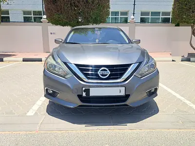 Motors: Nissan Altima SR 2017 - American Specs - Sporty Sedan ...