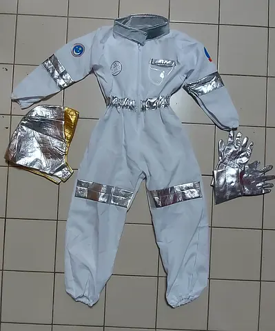 Classifieds: Kids Astronaut costume for sale | dubizzle Dubai