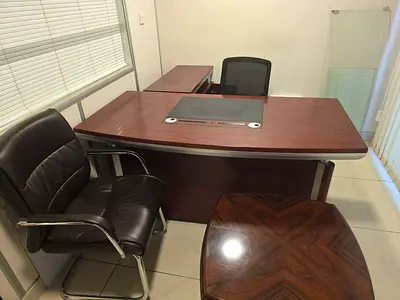 Classifieds: Executive L-shaped Wooden Office Desk with Visitor Chairs ...