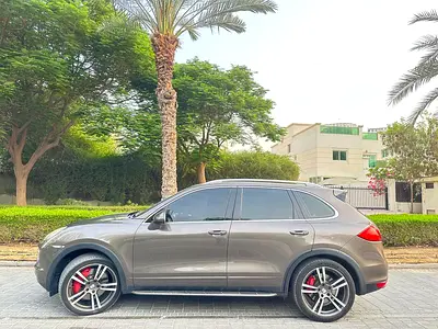 Motors: Porsche Cayenne Turbo 2011 | GCC Specs | Low Mileage | Full ...