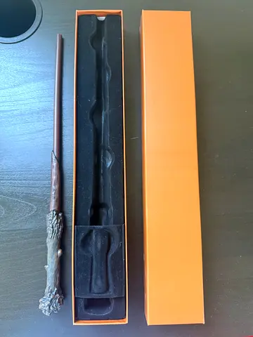 Classifieds: Official Harry Potter wand from Warner brother studios ...