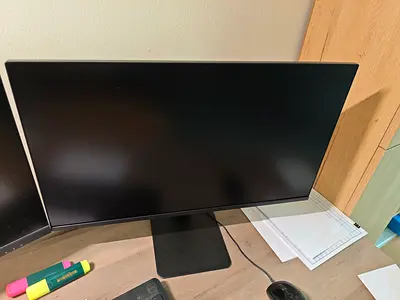 Classifieds: LG 24-inch IPS Full HD Monitor (24U41A) - 120Hz, HDR10 ...