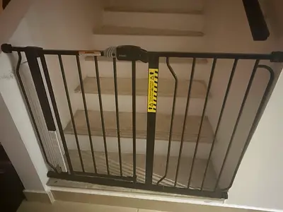 Classifieds: Metal safety gate for stairs/doorway - pressure mounted ...