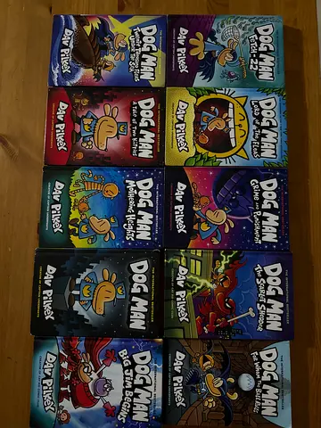 Classifieds: Set of 10 Dog Man graphic novels by Dav Pilkey - Good ...