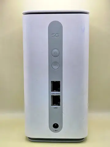 Classifieds: Oppo 5G CPE T1a Router, with original oppo adapter ...