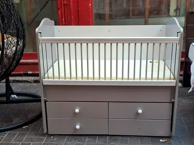 Classifieds: We are selling used baby bed down side 4.drover for sale ...