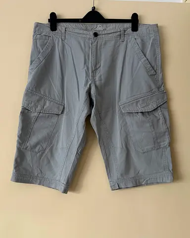 Classifieds: Grey Shorts/Size XL | dubizzle Abu Dhabi