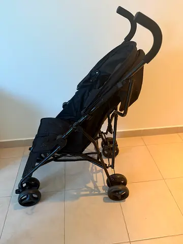Classifieds: Light travel stroller | dubizzle Dubai
