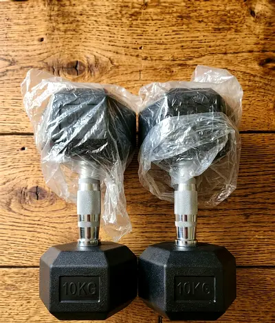 Classifieds: BRAND NEW PREMIUM 10KG HEX DUMBBELLS (PAIR) | dubizzle Sharjah