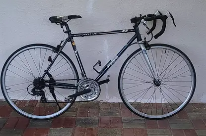 Classifieds: Used road bike with drop bars — single set, needs minor ...