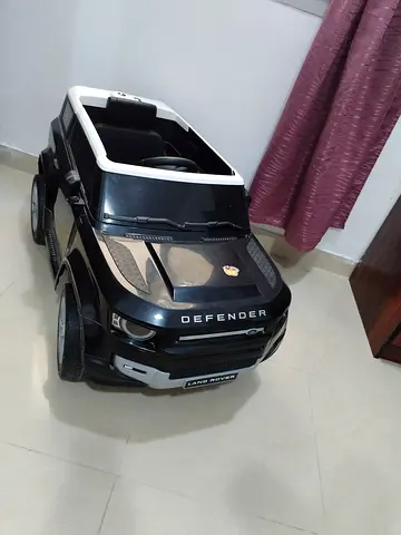 Classifieds: Toy car defender | dubizzle Sharjah