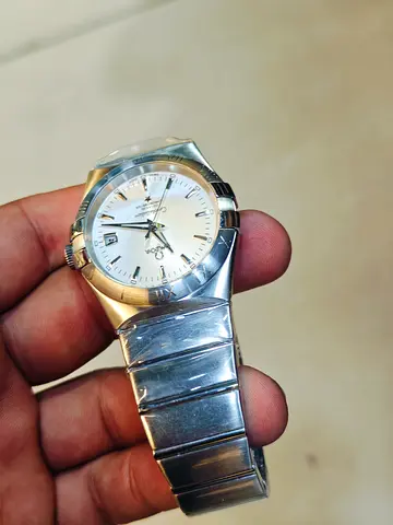 Classifieds: Men watch | dubizzle Abu Dhabi
