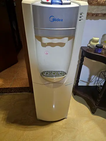 Classifieds: Midea Water Dispenser / Cooler - Working Condition ...