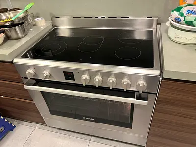 Classifieds: Bosch Series 8 Electric Range Cooker, 90cm Glass Ceramic ...