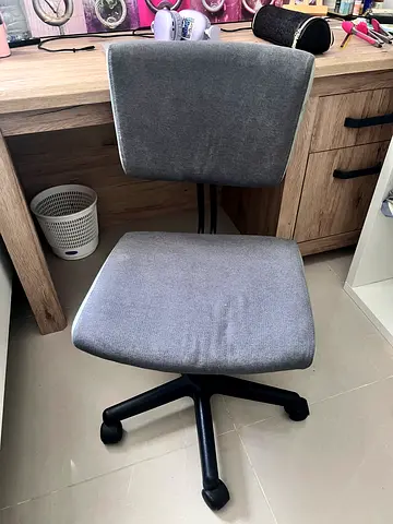 Classifieds: Grey office desk chair - good condition | dubizzle Abu Dhabi
