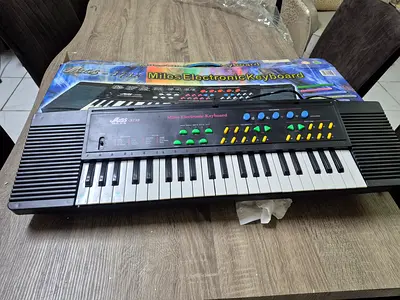 Classifieds: Miles Electronic Keyboard - Portable 37-Key Synth ...