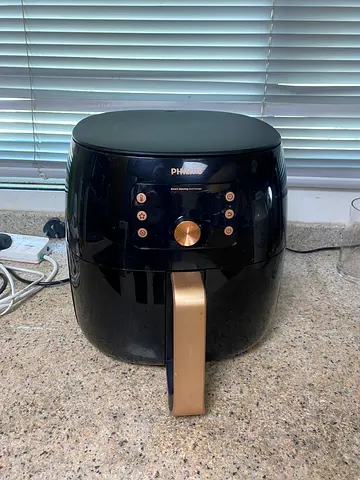 Classifieds: Philips Air Fryer XXL - 7.3L, 1.4KGs | dubizzle Sharjah