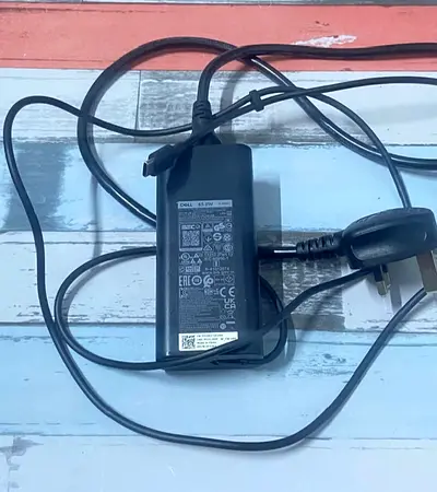 Classifieds: Dell laptop charger / AC adapter with UK plug - used ...