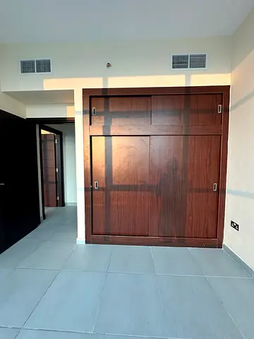 Apartment: Private Room for Rent | dubizzle Abu Dhabi