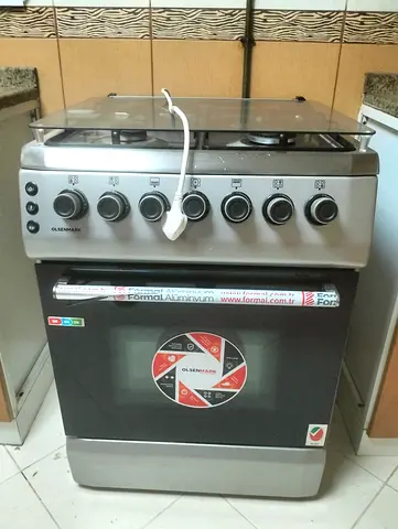 Classifieds: Used OLSENMARK 4-Burner Gas Stove with Oven - Good Working ...