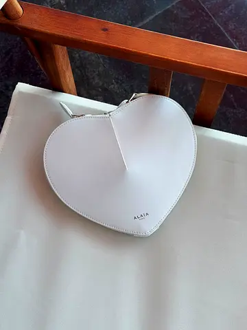 Classifieds: White Alaïa Heart-Shaped Leather Crossbody Bag | dubizzle ...