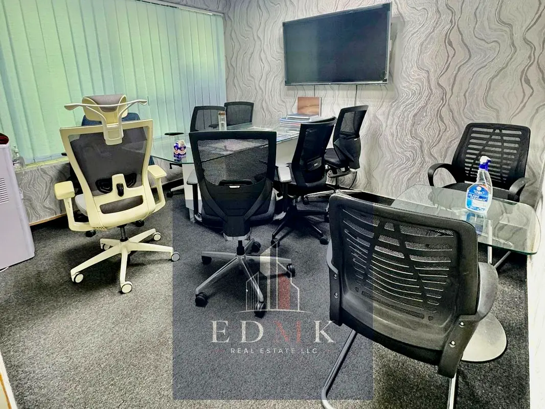 Office: Ready-to-Move Office | Bur juman Metro Vicinity | dubizzle Dubai