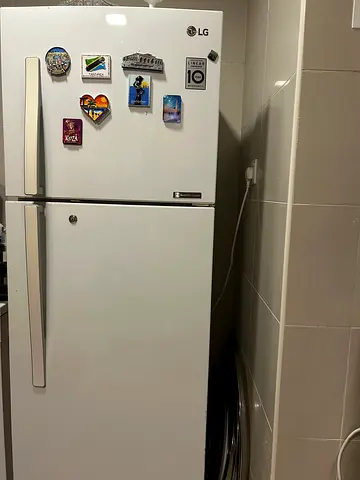 Classifieds: LG Refrigerator - Good Working Condition | dubizzle Abu Dhabi