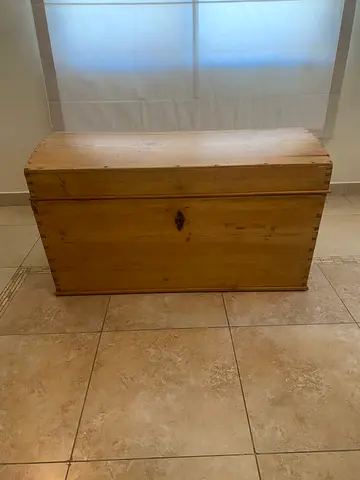 Classifieds: Antique Old Pine Dome Top Chest Trunk | dubizzle Dubai