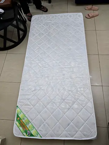 Classifieds: Single Mattress Topper / Protective Mattress Pad - White ...